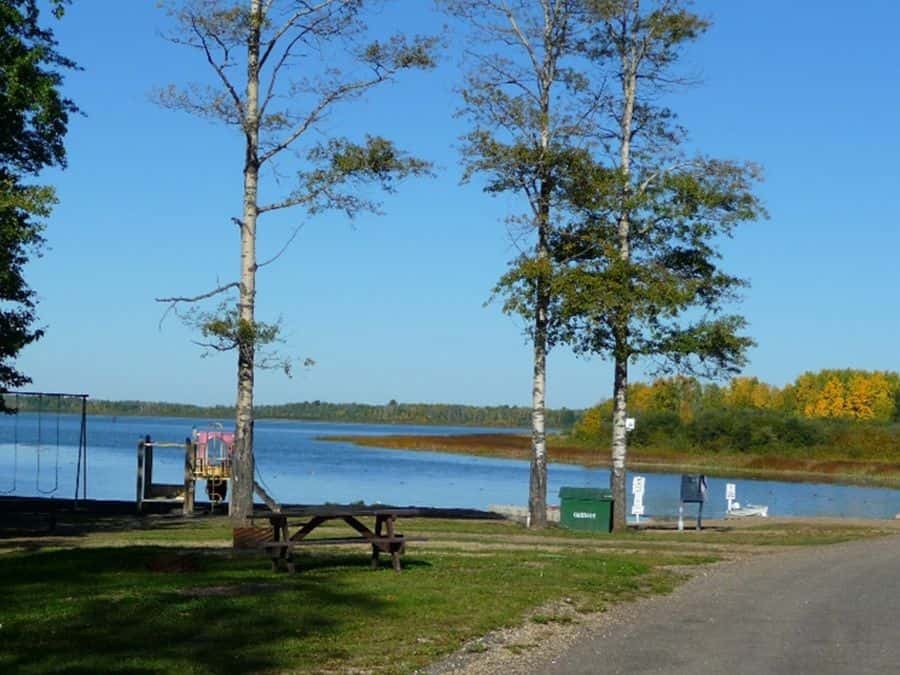 Sangudo Riverside Campground | Lac Ste. Anne County